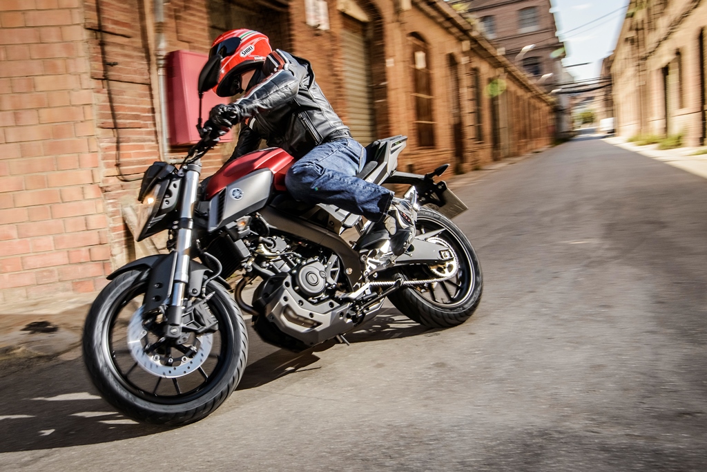 Yamaha MT-125 et YZF-R 125, tout est dans l'élan! - Actu Moto