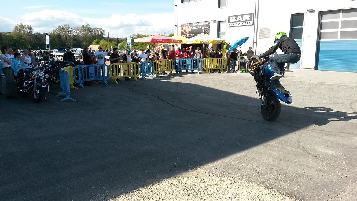 La Stunt Zone fête ses dix ans à Saint-Aubin (FR) - Actu Moto