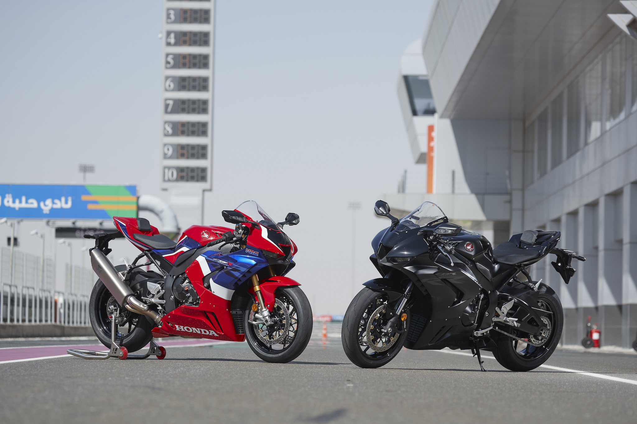 La nouvelle Honda Fireblade "triple R" est faite pour la piste - Actu Moto