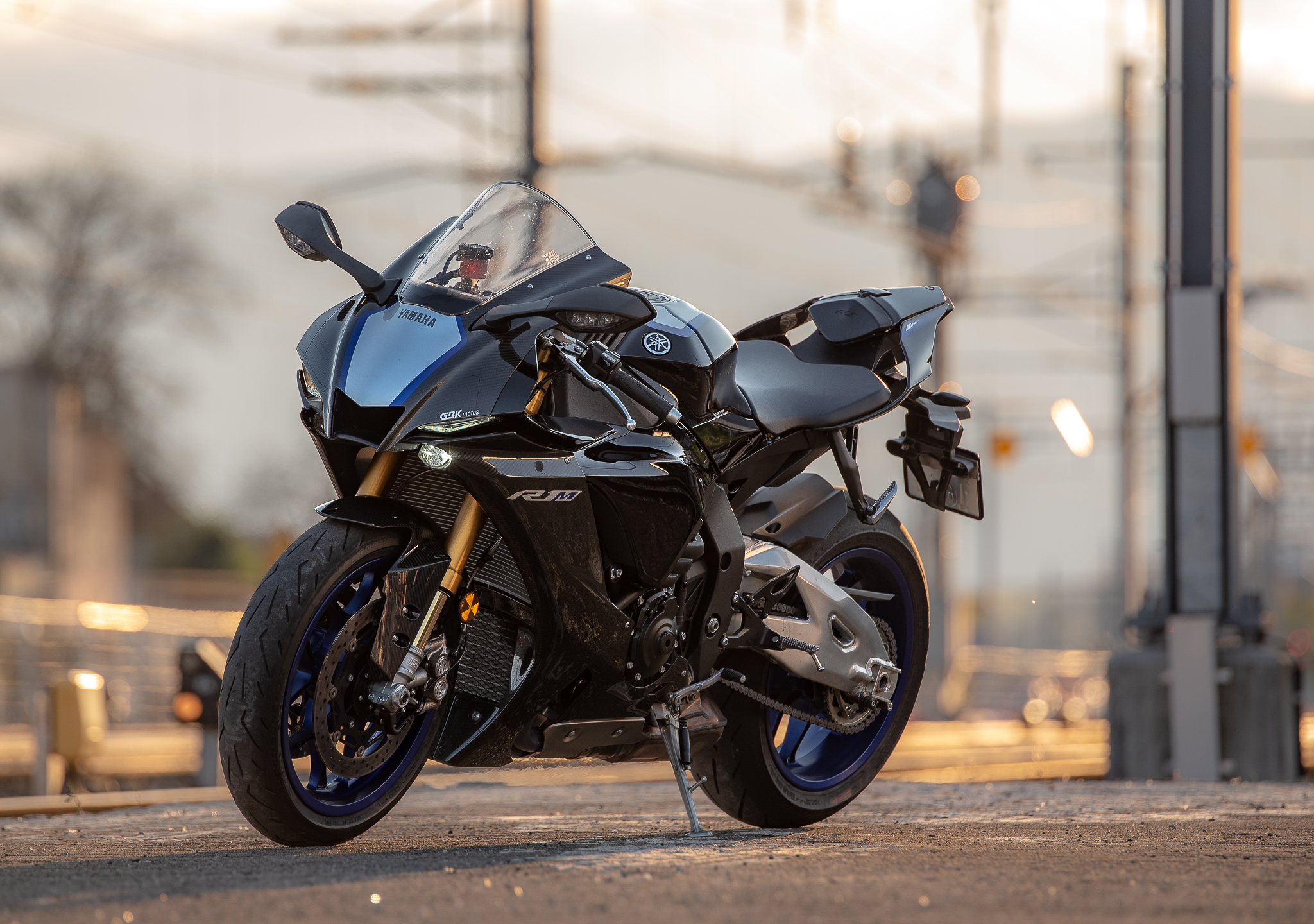 Essai Yamaha R1M, l'arme de circuit à la conquête des routes - Actu Moto