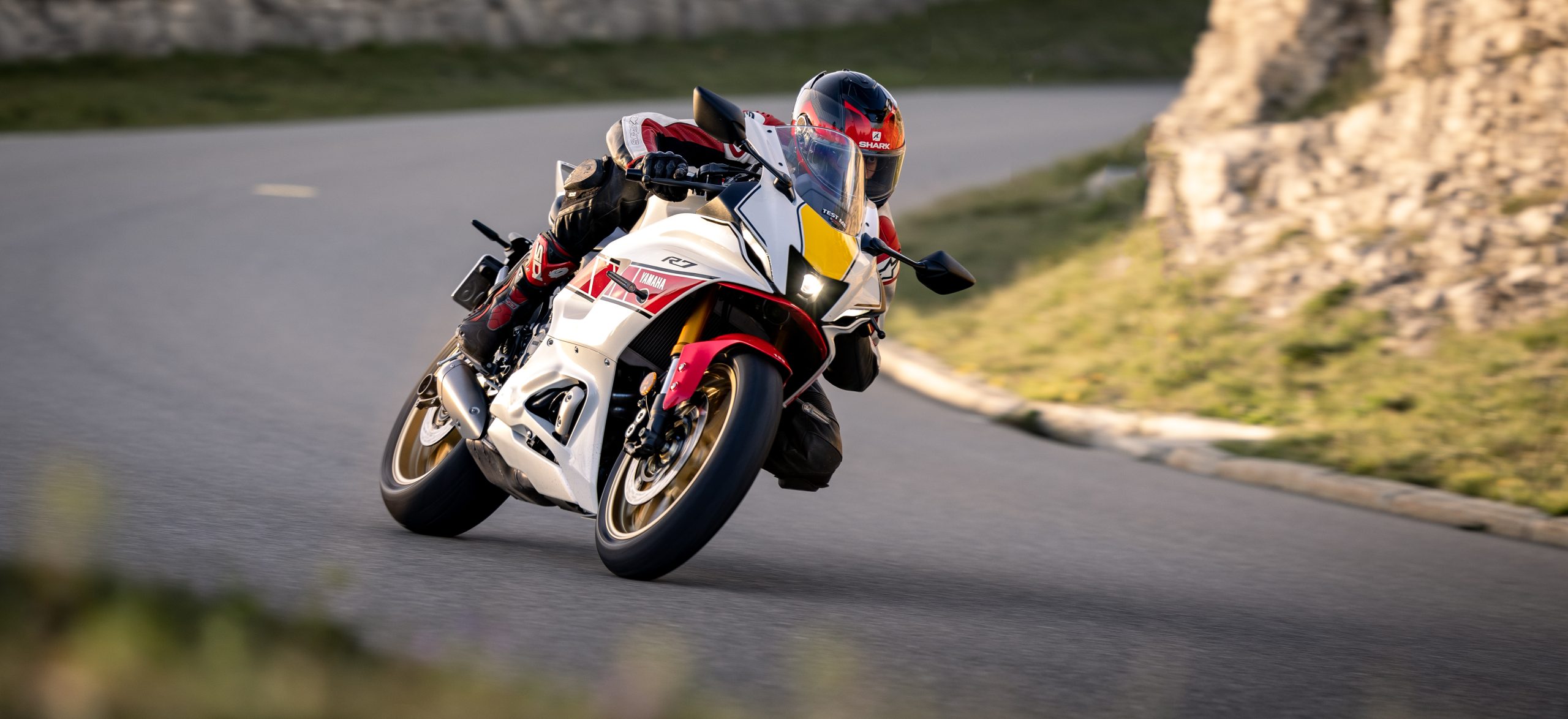 Essai - Yamaha R7, une sportive au quotidien? - Actu Moto