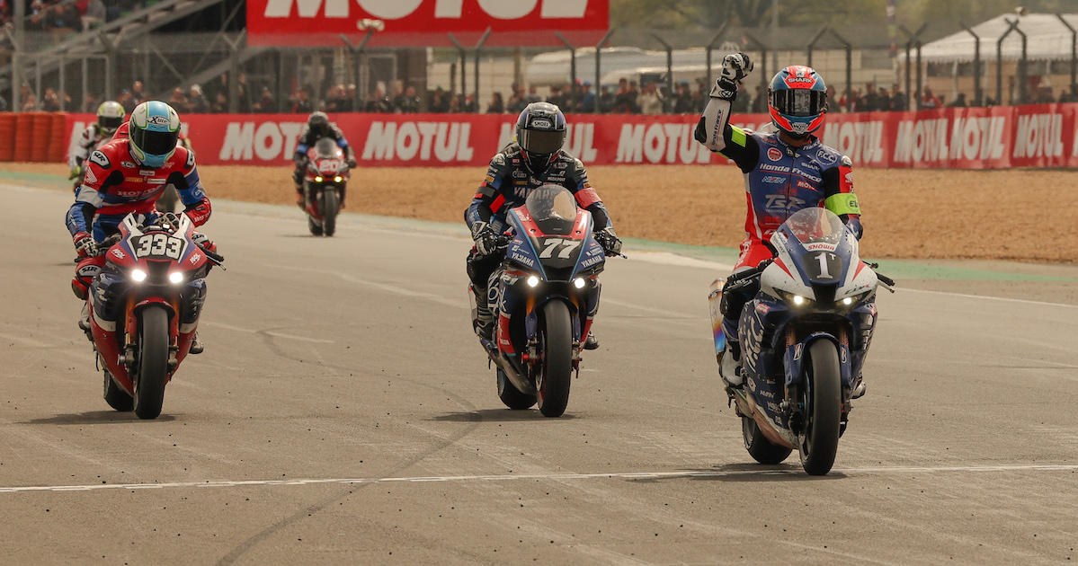 24 Heures Du Mans Le Tsr Honda Lemporte Devant Le Yart Yamaha Et
