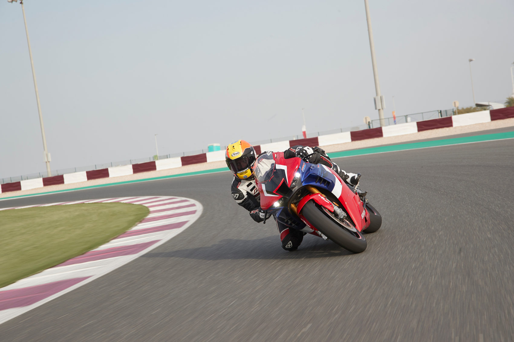 La nouvelle Honda Fireblade "triple R" est faite pour la piste - Actu Moto