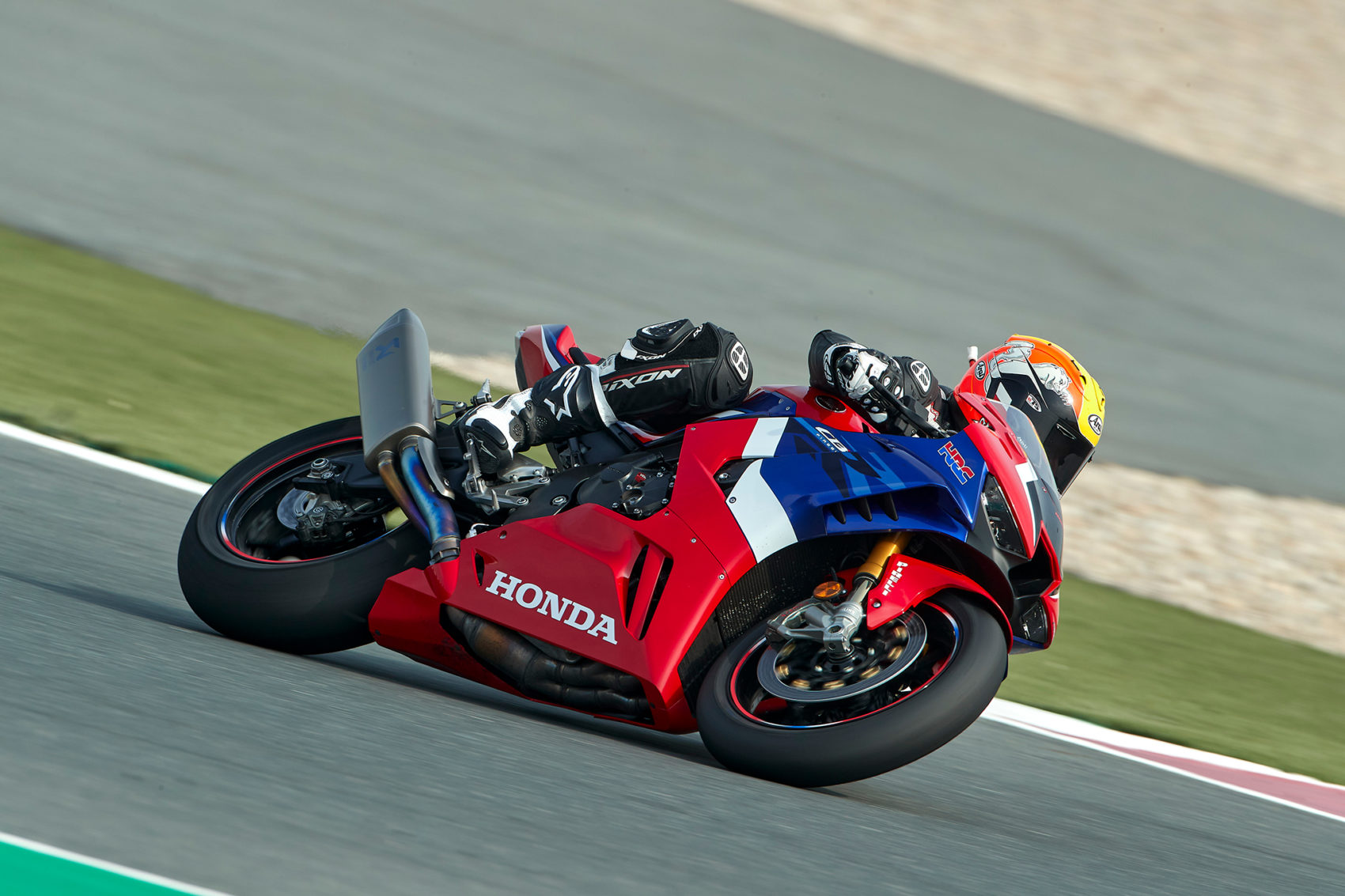 La nouvelle Honda Fireblade "triple R" est faite pour la piste - Actu Moto