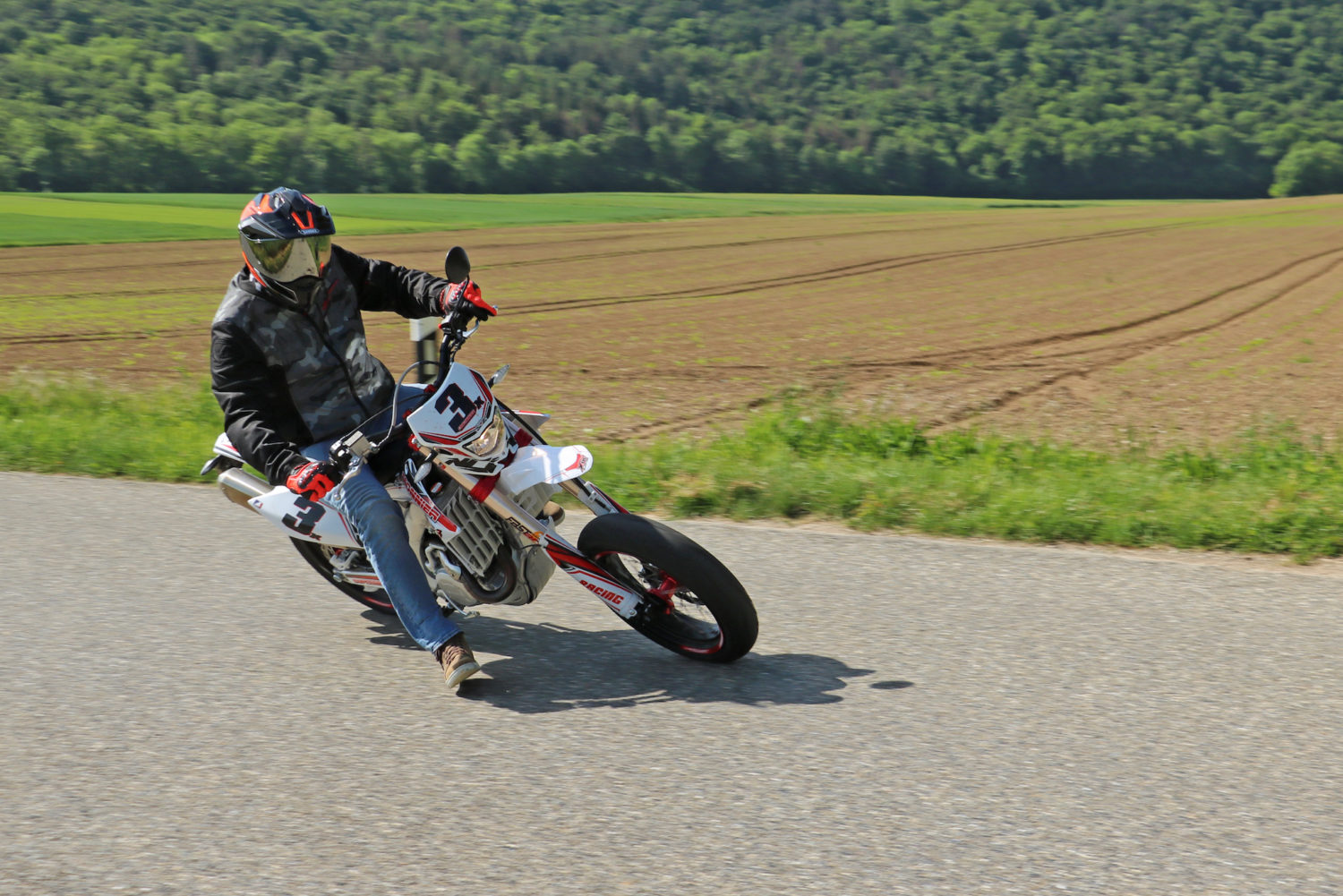Monnier_XRF_action_2_Mullersmall - Actu Moto