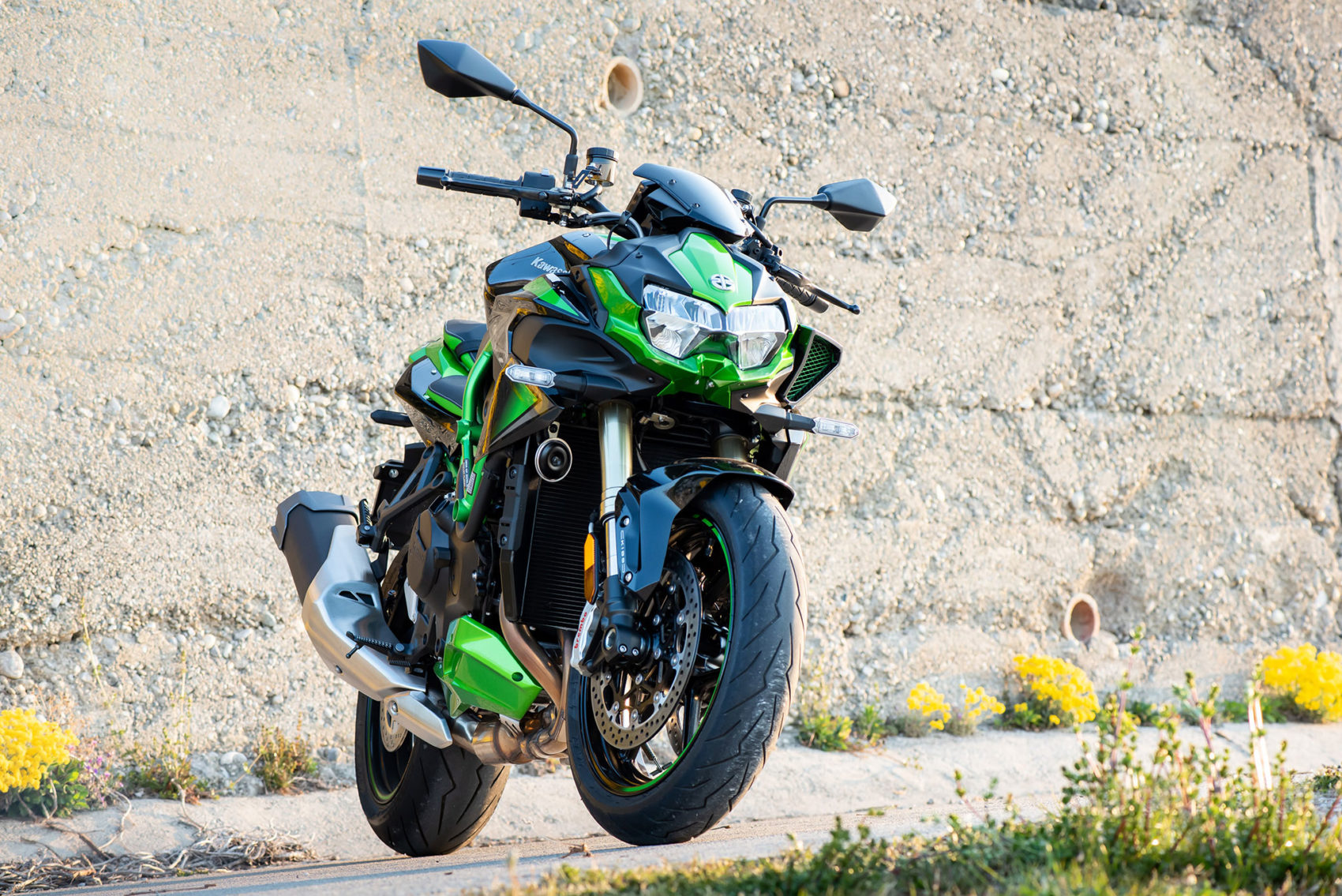 Essai ZH2 SE – Performances toujours au top, du mieux sur le confort et ...