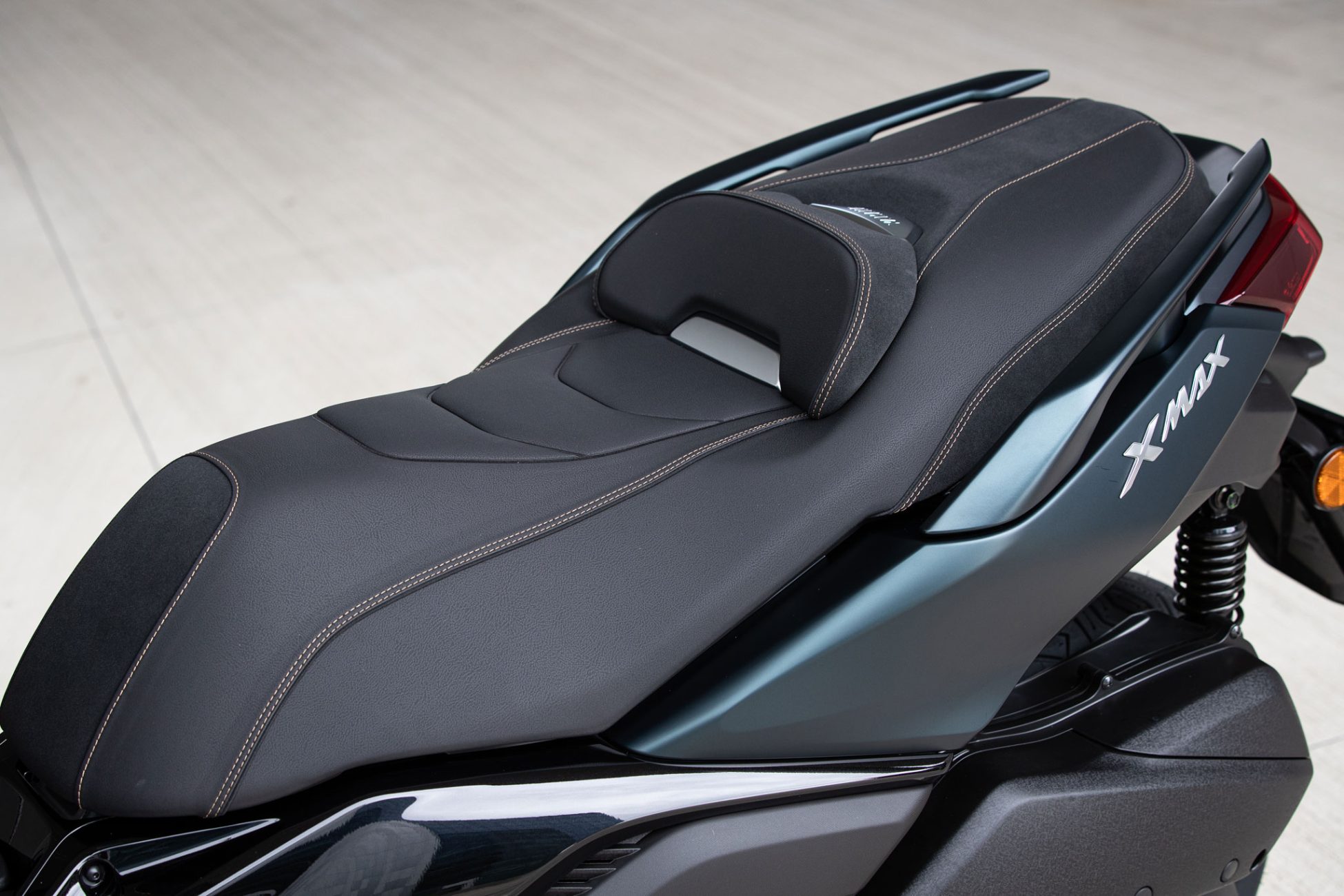 Essai – Le Yamaha XMAX 300 Tech Max vire résolument "techno" - Actu Moto