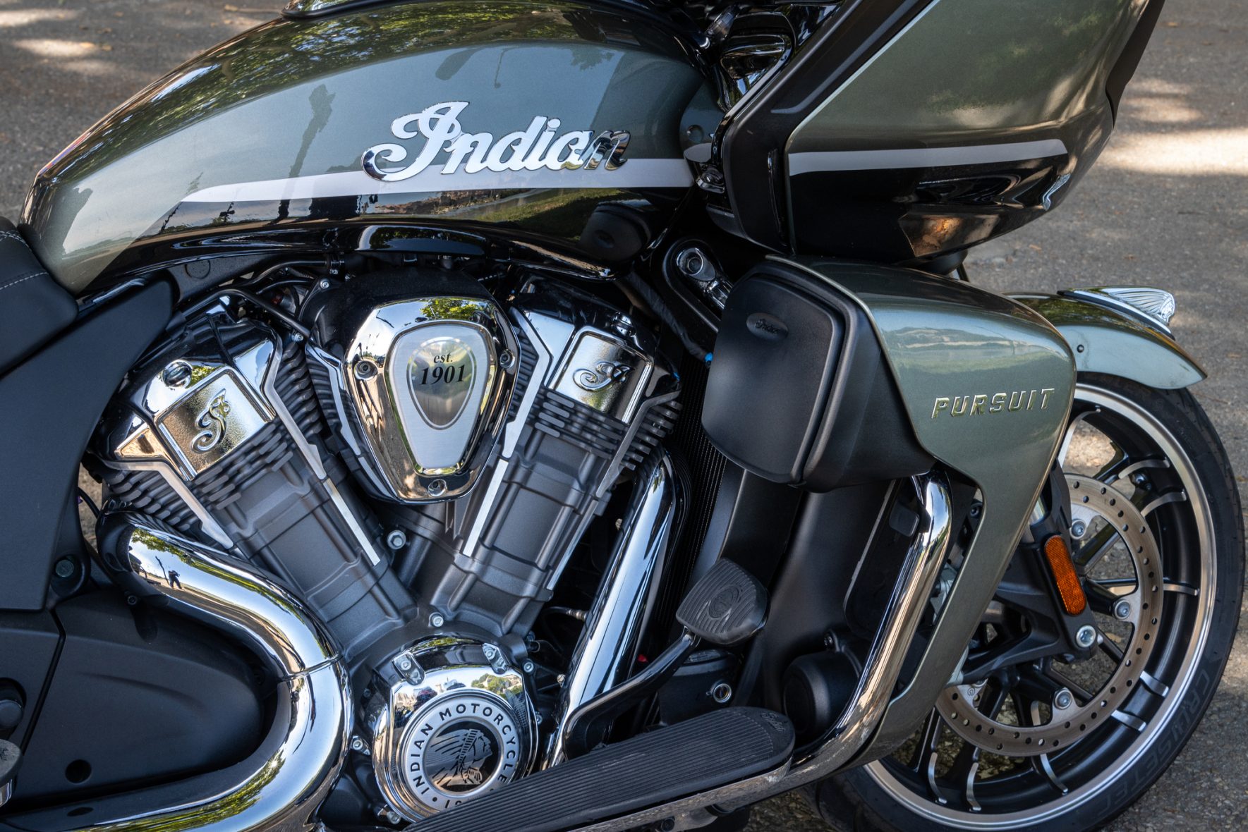 Essai - Indian Pursuit Limited, le nouveau chef de tribu - Actu Moto