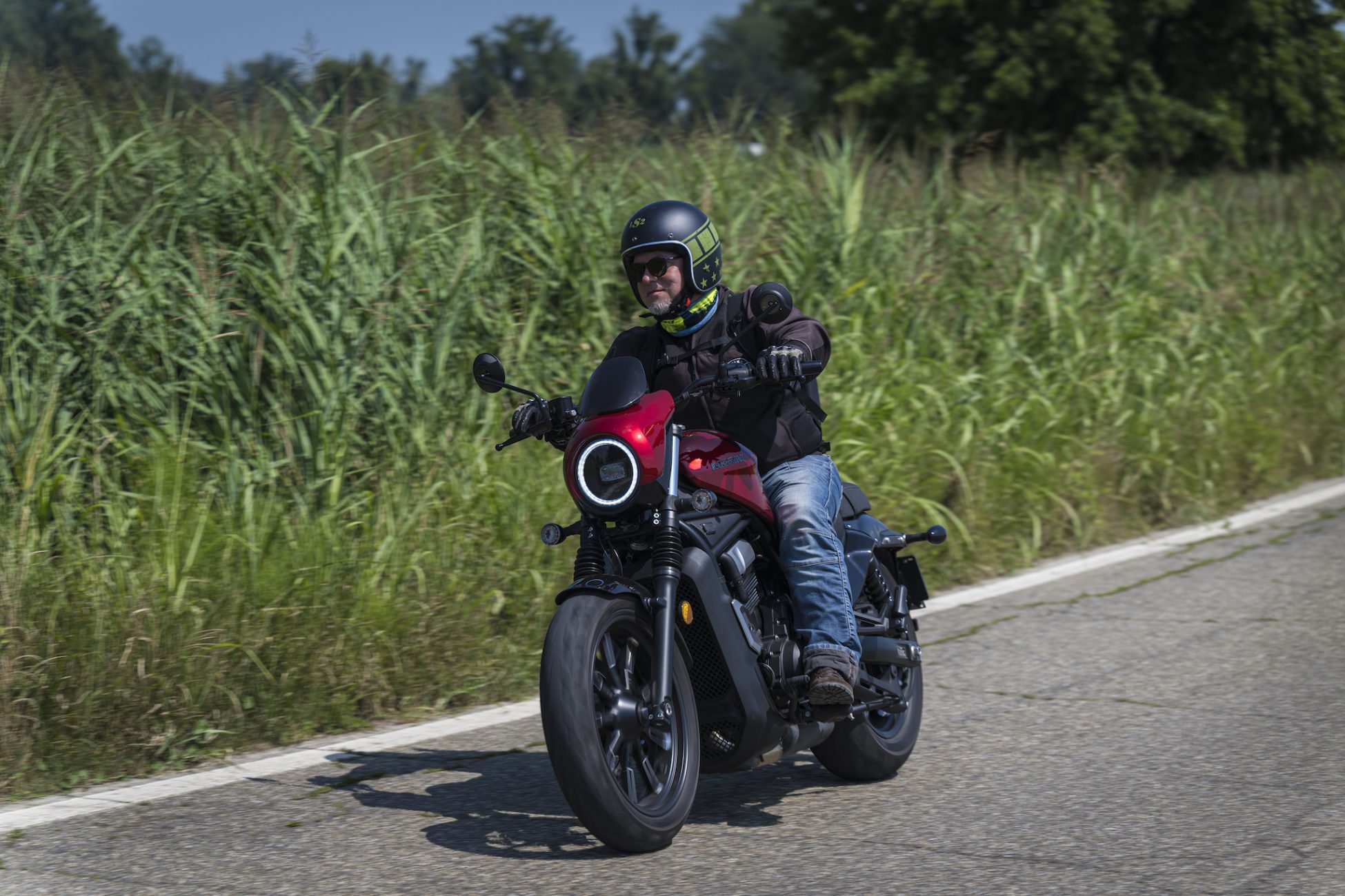 Essai – La Moto Morini Calibro, un vrai cruiser italien - Slider ...