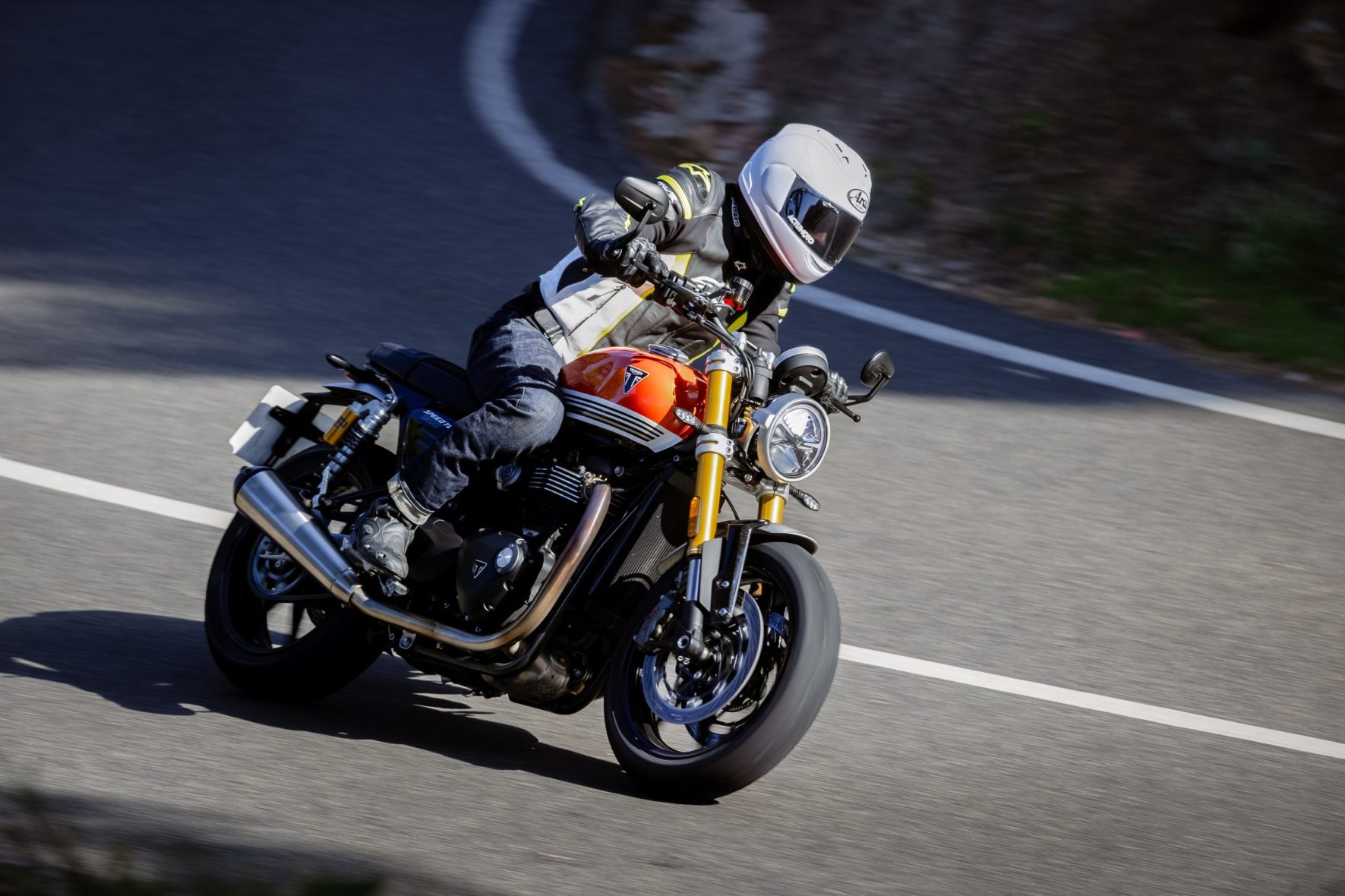 Essai Triumph Speed Twin 1200